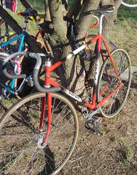 bikecult.com/bikeworks nyc/archive bicycles/gardin track tt